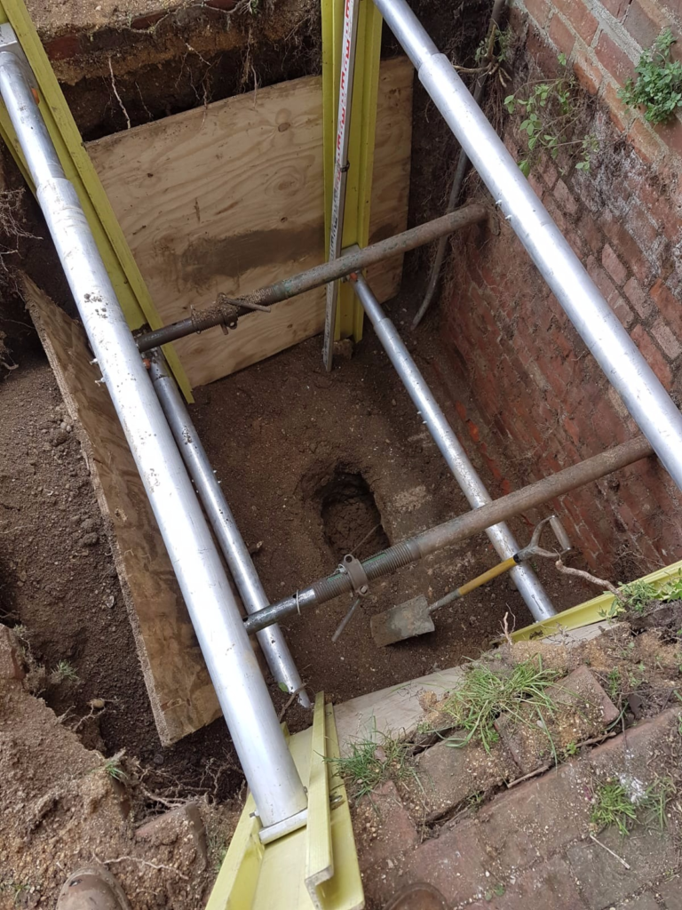 MACHINE / HAND DUG EXCAVATIONS – Oakland Site Investigations